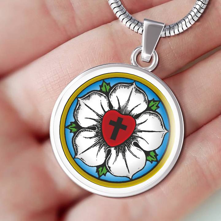 Luther Rose Pendant Necklace – Ruby Peach